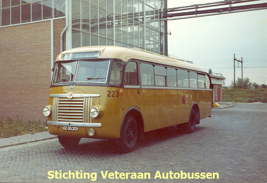 Stichting Veteraan Autobussen » 1948. Saurer. RET 223 van SVA bij ...